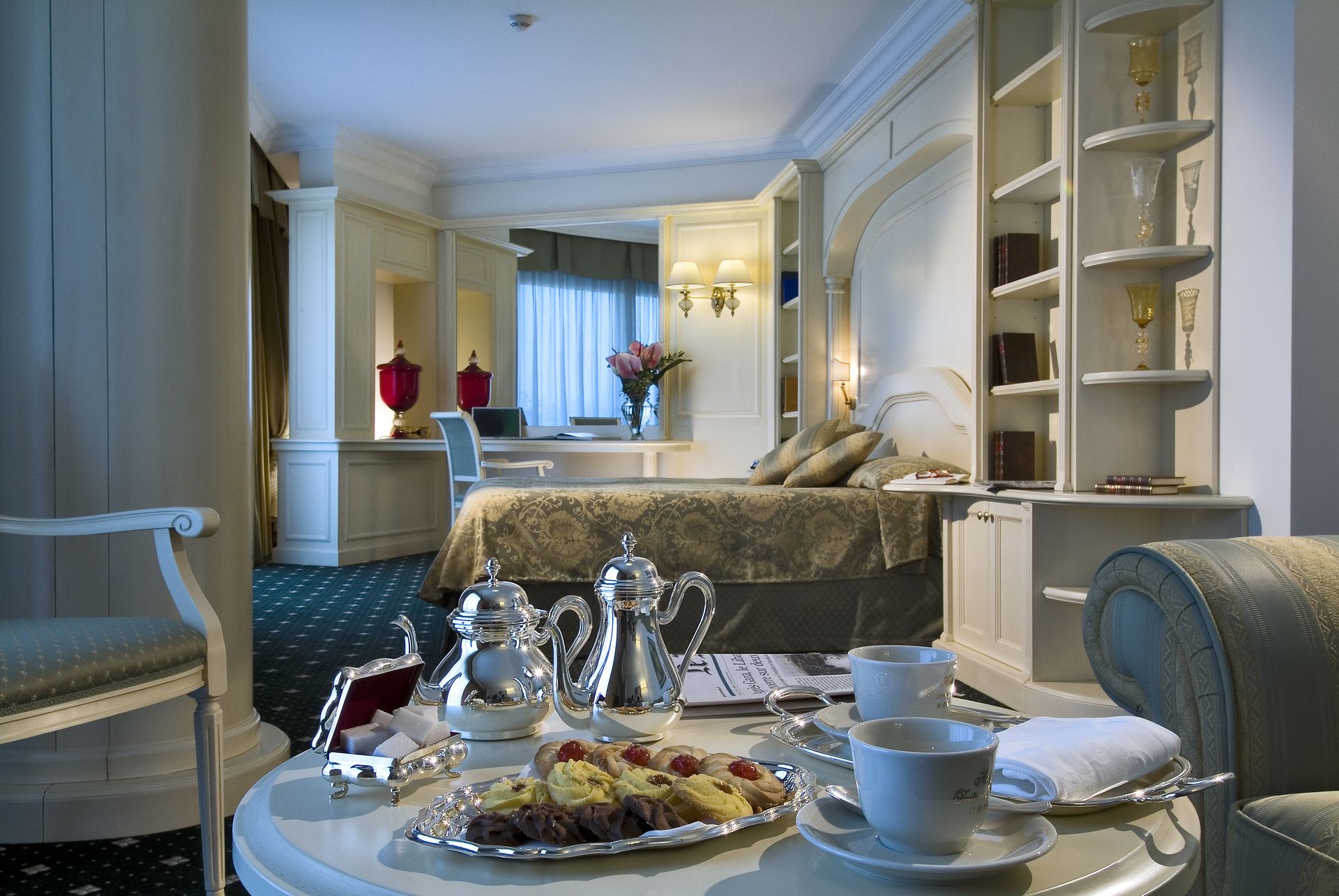 Hotel Fit-Out & Renovation Contractor Dubai | Interni